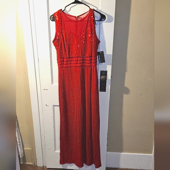 Enfocus Studio | Dresses | En Focus Size 8 Red Sequin Formal Dress ...